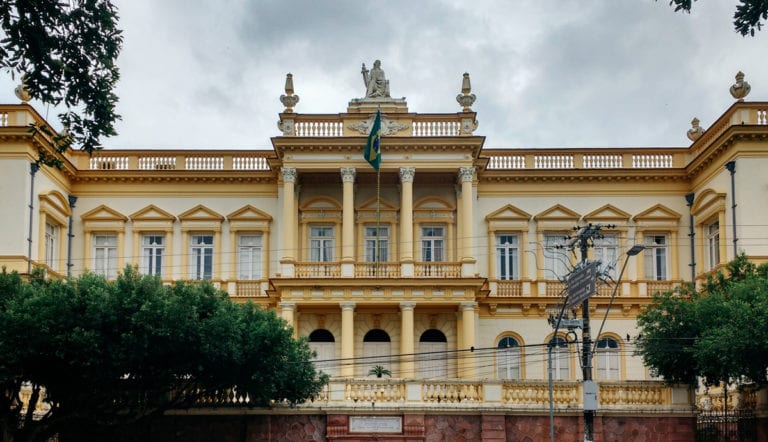 O que ver e fazer no centro histórico de Manaus - Viajei Bonito